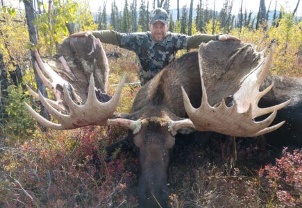 Guided Hunting Trips - Find Your Adventure - Worldwide Trophy Adventures