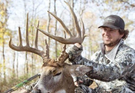 Whitetail Deer Hunting Trips - Worldwide Trophy Adventures
