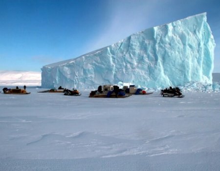 Nunavut, Canada Walrus Hunt
